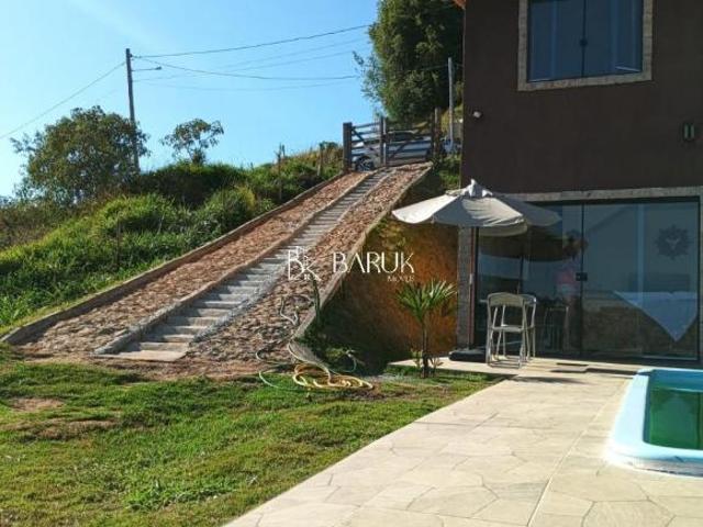 Linda Granja com piscina à Venda em Chácara MG
