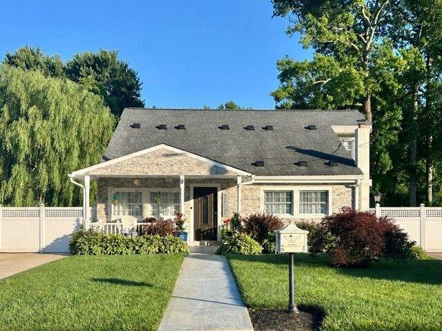 Linda Ln, Green Creek, Home For Sale
