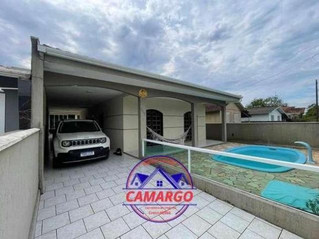 Linda Residência Com Piscina Baln. Sta. Terezinha