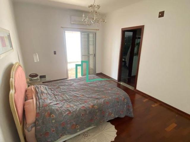 LINDA RESIDÊNCIA DISPONIVEL Á VENDA NO BAIRRO VILA FLORES EM FRANCA SP