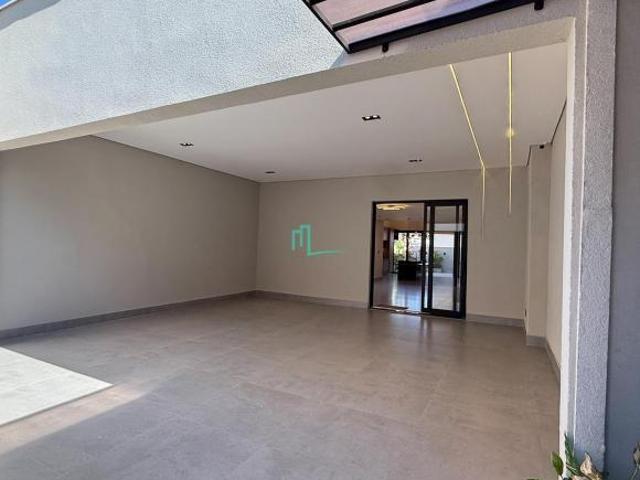 LINDA RESIDÊNCIA DISPONIVEL Á VENDA NO JARDIM CONSOLAÇÃO COM ESCRITÓRIO COM ENTRADA SEPARADA