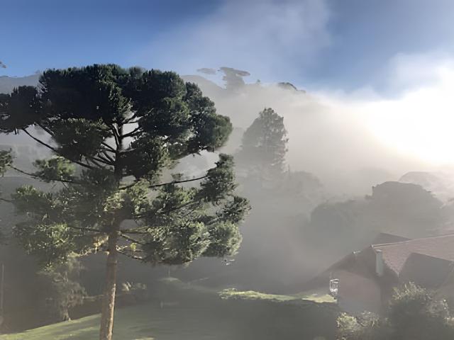 Linda residência em Campos do Jordão SP