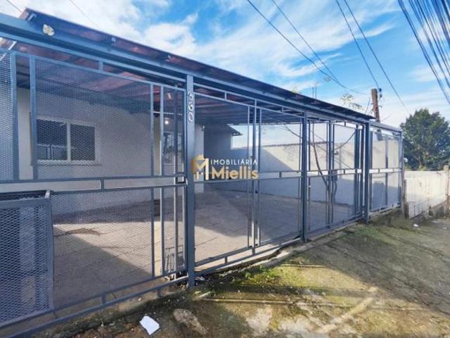 LINDA RESIDENCIA REFORMADA NO BAIRRO SANTA CECILIA EM VIAMÃO