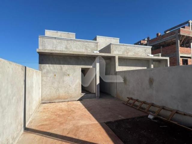 Lindas casas com dois quartos, no Jardim Coopagro, loteamento Imbuia