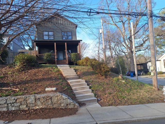 Lindbergh Dr NE