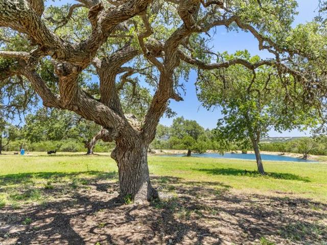 Lindeman Ln, Blanco, TX 78606