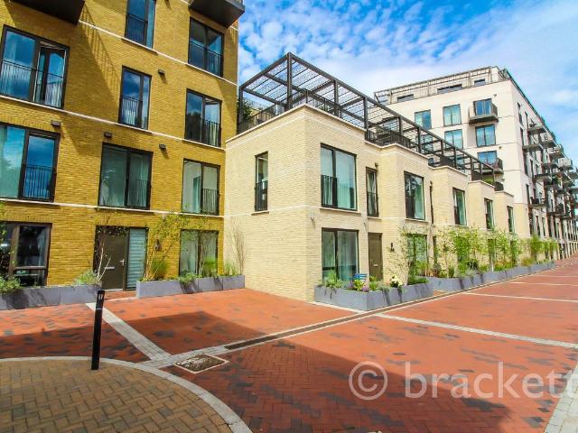 Linden Close, Tunbridge Wells TN4, 2 bed property to rent, £2,450 pcm | PrimeLocation