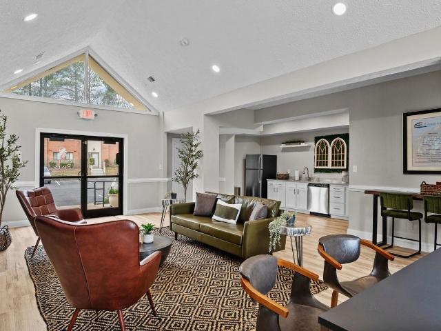 Linden at Forrest Pines 2 Bedroom Apartment for Rent at 14505 Old Courthouse Way, Newport News, VA 23608 Epes