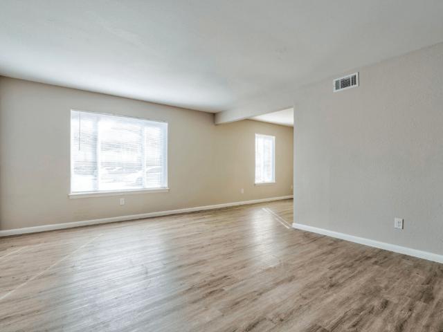 Linden at North Shores 2 Bedroom Apartment for Rent at 418 Cox Lndg, Newport News, VA 23608 Epes