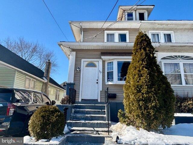 Linden Ave, Oaklyn, Home For Sale