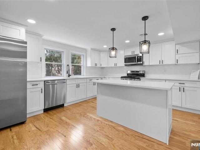 Linden Ave, Verona, Home For Sale