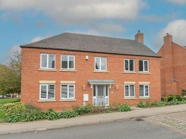 Linden Avenue, Higham Ferrers, 5 Bedroom Detached