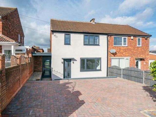 Linden Avenue, Wickersley, 2 Bedroom House