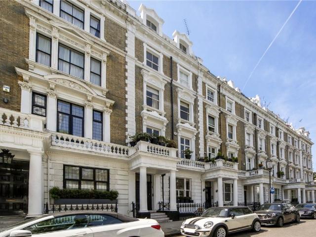 Linden Gardens W2, 2 bed flat to rent, £3,878 pcm | PrimeLocation