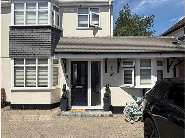 Linden Gardens, Enfield EN1, 5 bed detached house to rent, £3,500 pcm | PrimeLocation