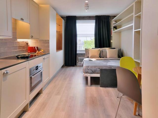 Linden Gardens, London W2 Studio to rent £3,228 pcm £745 pw