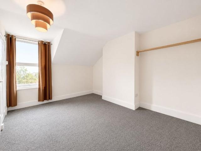 Linden Grove, Gosport