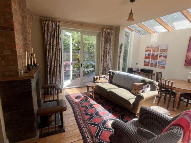 Linden Grove, London, London SE15, 3 bed semi detached house to rent, £3,400 pcm | PrimeLocation