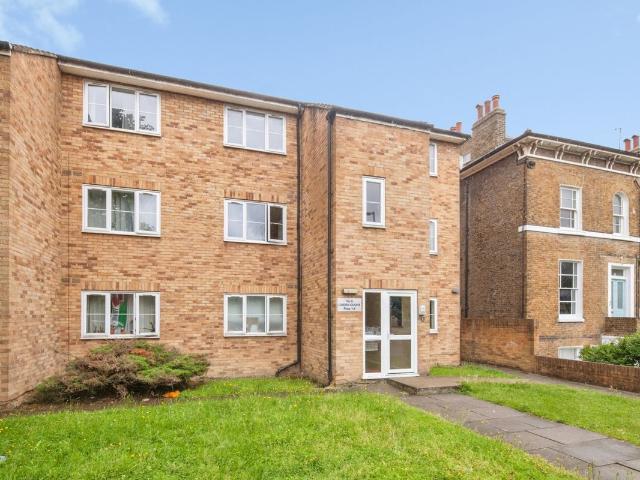 Linden Grove, London SE15, 1 bed flat to rent, £1,450 pcm | PrimeLocation