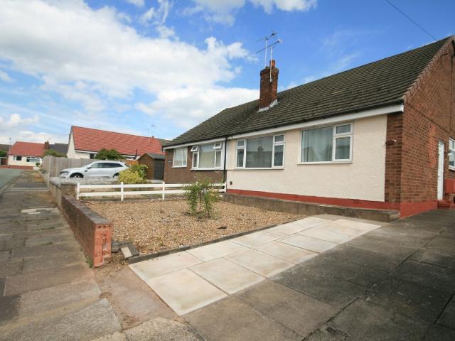 Linden Drive, Sydney, Crewe CW1, 2 bed semi detached bungalow to rent, £900 pcm | PrimeLocation