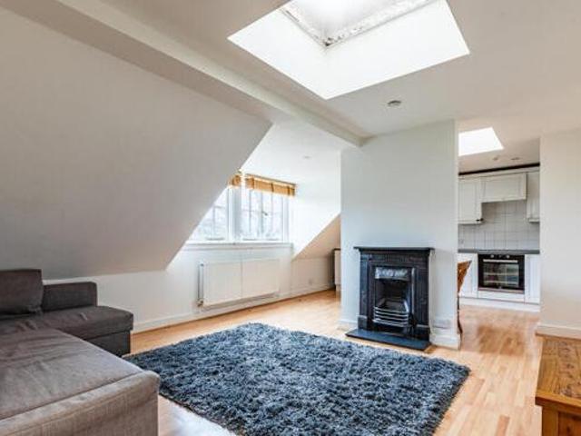 Linden House, Barkleys Hill, 2 Bedroom Flat