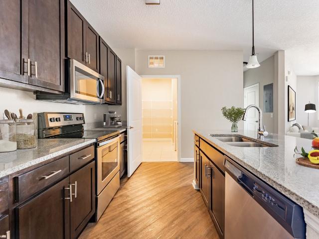 Linden on the GreeneWay 2 Bedroom Apartment for Rent at 13000 Breaking Dawn Dr, Orlando, FL 32824