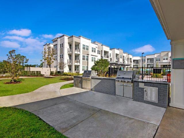 Linden on the GreeneWay 2 Bedroom Apartment for Rent at 13000 Breaking Dawn Dr, Orlando, FL 32824