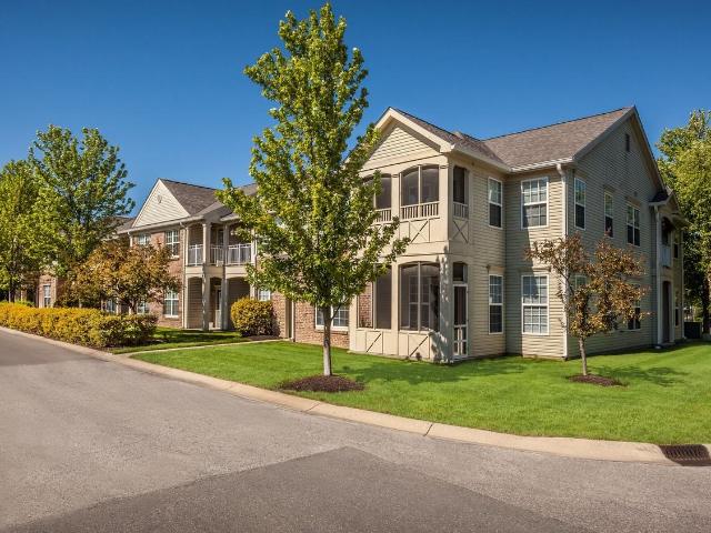 LINDEN SQUARE 2 Bedroom Apartment for Rent at 1070 Cobblestone Dr, Indianapolis, IN 46234