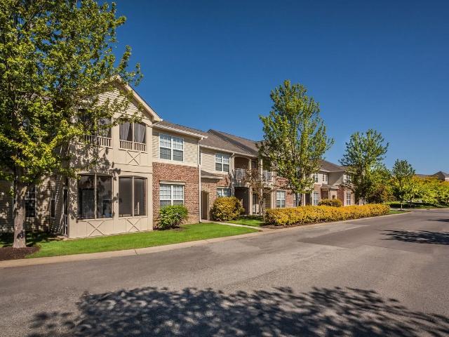 LINDEN SQUARE 2 Bedroom Apartment for Rent at 1070 Cobblestone Dr, Indianapolis, IN 46234