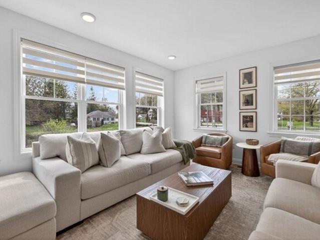 Linden St, Berlin, Home For Sale