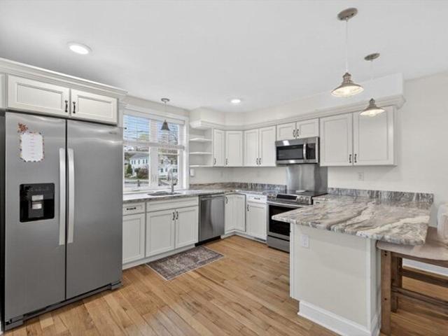 Linden St, Berlin, Home For Sale