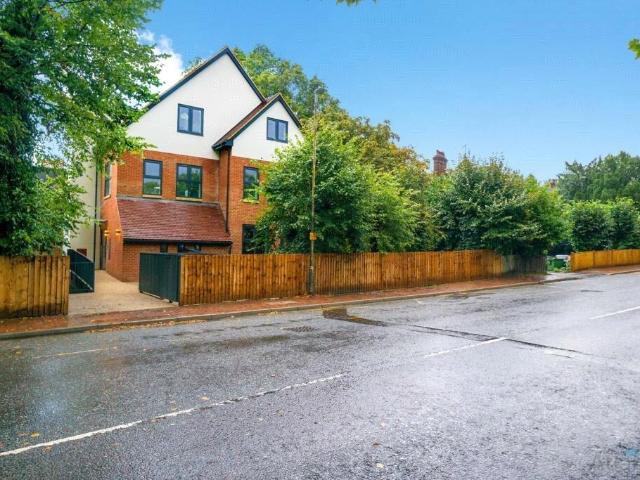 Linden Park Road, Tunbridge Wells 2 bed flat to rent £1,950 pcm £450 pw