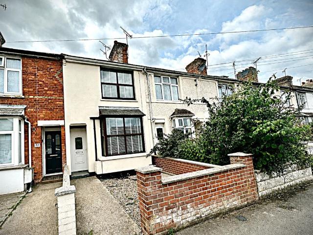 Linden Road, Ashford TN24, 3 bed terraced house to rent, £1,550 pcm | PrimeLocation