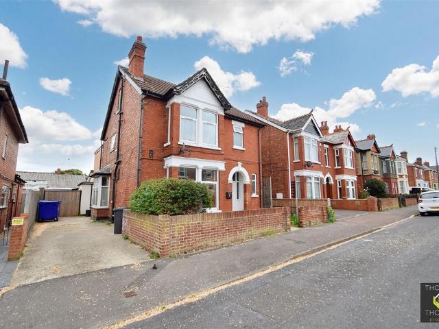 Linden Road, Gloucester 6 bed detached house to rent £3,500 pcm £808 pw