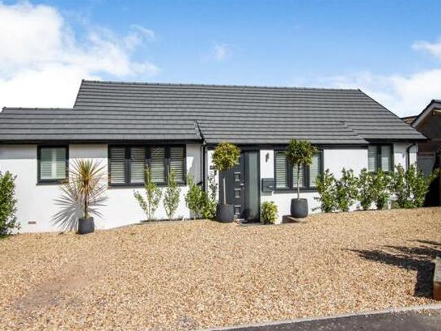 Linden Way, Lymington, 4 Bedroom Detached