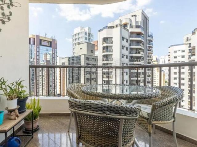 Lindenberg em Moema | Apto com 170 m² | Planta versátil e localização perfeita!