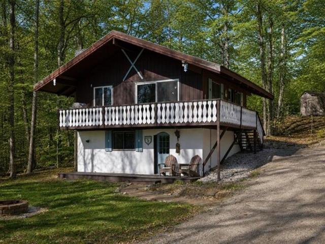 Linderhof Strasse, Bartlett, Home For Sale