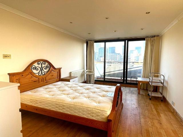 Lindfield Street, Poplar/London E14, 3 bed flat to rent, £2,200 pcm | PrimeLocation