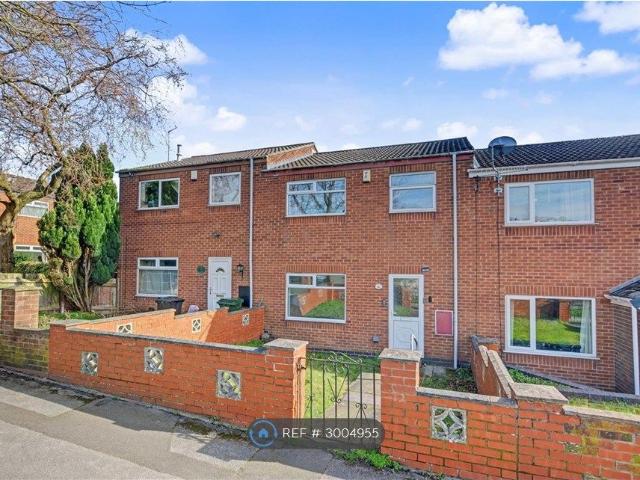 Lindisfarne Gardens, Nottingham NG5, 2 bed terraced house to rent, £1,050 pcm | PrimeLocation