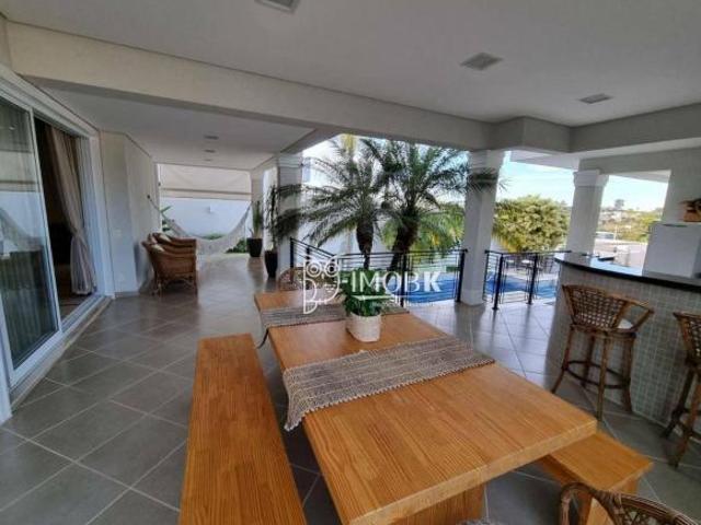 Lindíssima casa com 4 suítes à venda, 367 m² por R$ 3.200.000 Loteamento Reserva da Serra Jundia