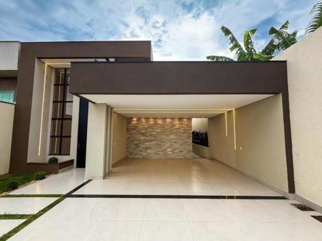 Lindíssima casa em Arniqueiras com 3 suítes sendo 1 master