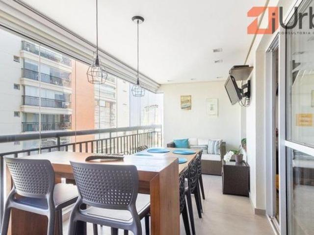 Lindíssimo apartamento à venda 128m², 2 vagas localizado em frente ao Shopping Bourbon