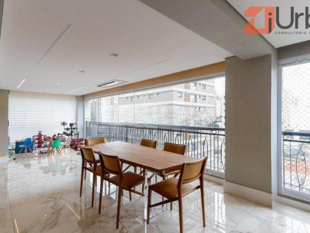 Lindíssimo apartamento à venda com 266m², 5 vagas em Perdizes próximo ao Bourbon Shopping