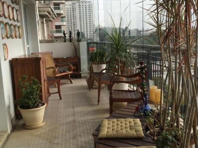 LINDÍSSIMO APARTAMENTO A VENDA EM MOEMA