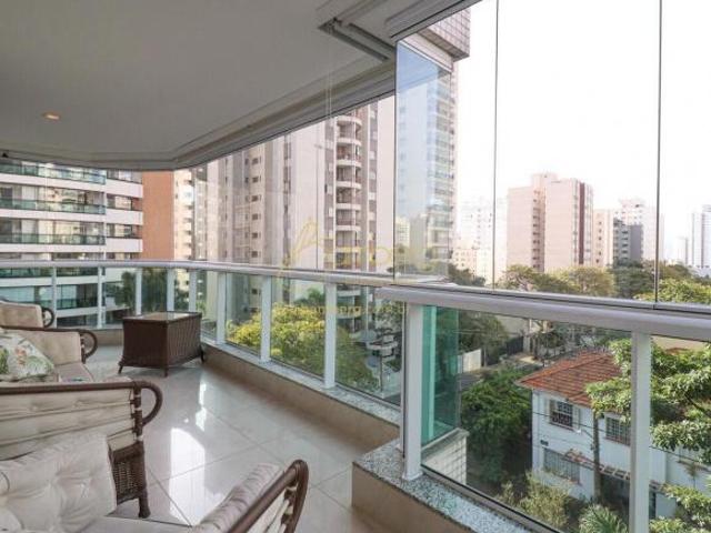 Lindíssimo Apartamento Com 3 Dormitórios Na Pompéia. Alto Padrão, Construtora Paulo Mauro