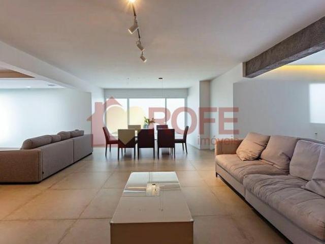 Lindíssimo apartamento 250 m2 a venda no Campo Belo!