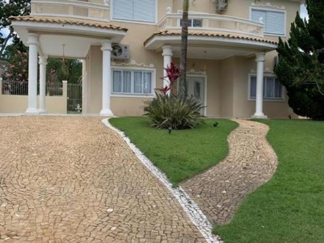 LINDÍSSIMO SOBRADO DE ALTO PADRÃO LOCALIZADO NO CONDOMÍNIO RESIDENCIAL DOS LAGOS ITUPEVA, EM UM TE