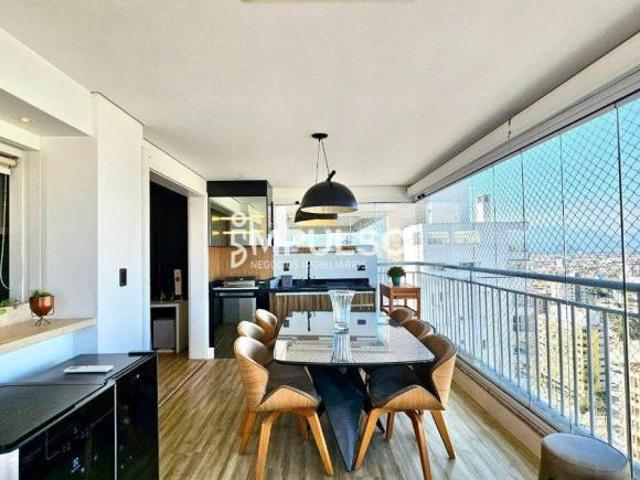 Lindo 3 quartos / 2 suítes 2 vagas, varanda gourmet andar alto vista mar