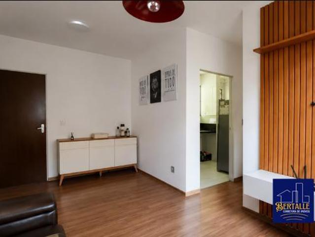Lindo 3 Quartos Reformado e Bem Localizado no Salgado Filho