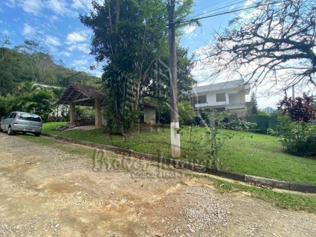 Lindo Terreno no Condomínio Recanto Sandra na Martim de Sá Pronto para Construir